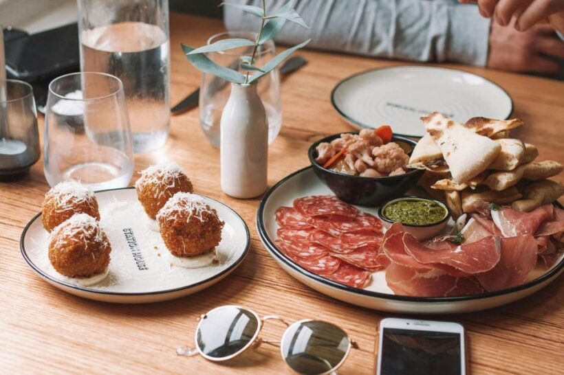 Taste Barcelona: Tapas & Wine Experience - A Tasty Escape into Barcelona’s Hidden Streets and Flavors