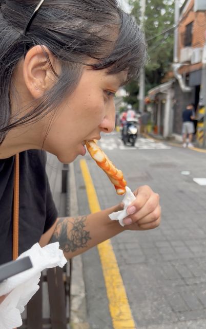 Taste hidden street food in Seoul with a 2.5h food tour - Real Traveler Insights