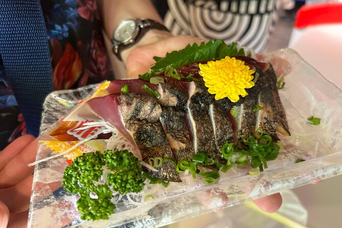 Taste of Kanazawa (Food Tasting in Omicho Market & Higashi Chaya) - Key Points