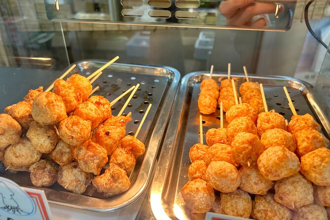 Taste of Kanazawa (Food Tasting in Omicho Market & Higashi Chaya) - Exploring Omicho Market