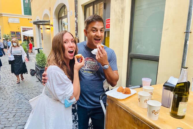 Taste of Rome: Food Tour With Local Guide - Exploring Romes Old City Center