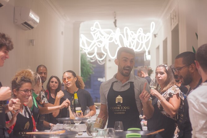 Taste of Spain: Tapas Cooking Class with Bottomless Wine Pairing - Key Points
