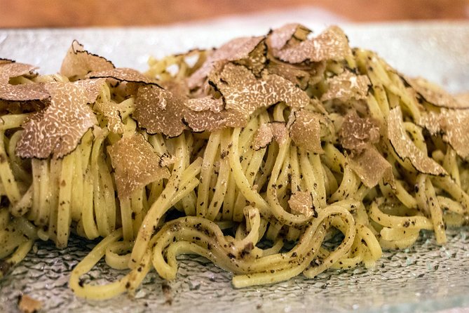 Taste Perugia Food Tour Led by Local - The Role of Local Wines and Craft Beers