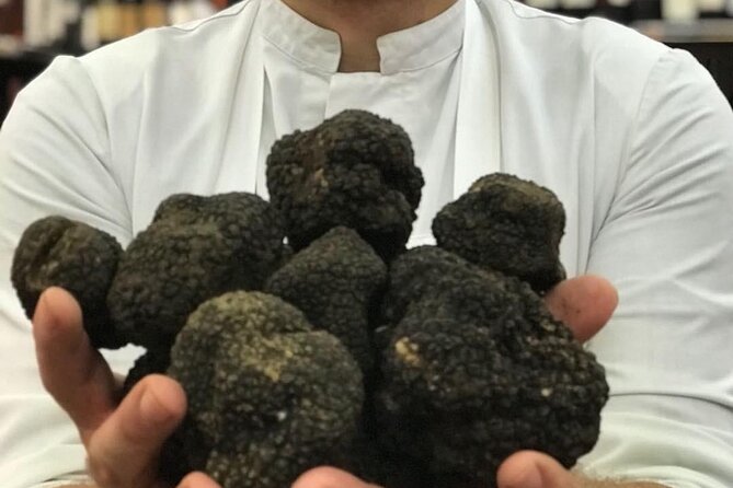 Taste the Best Italian Food & Wine - Uncovering Romes Gourmet Gems