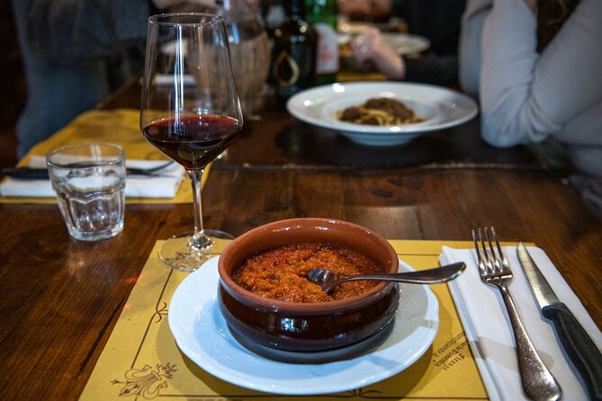 Taste the Flavours of Florence: Tuscan Food Tour - Accessibility and Transportation