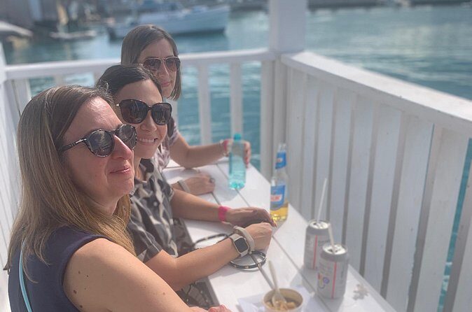 Taste Tour and Capture Nassau Island Experience with Photos - Fort Charlotte: A Larger Historic Site