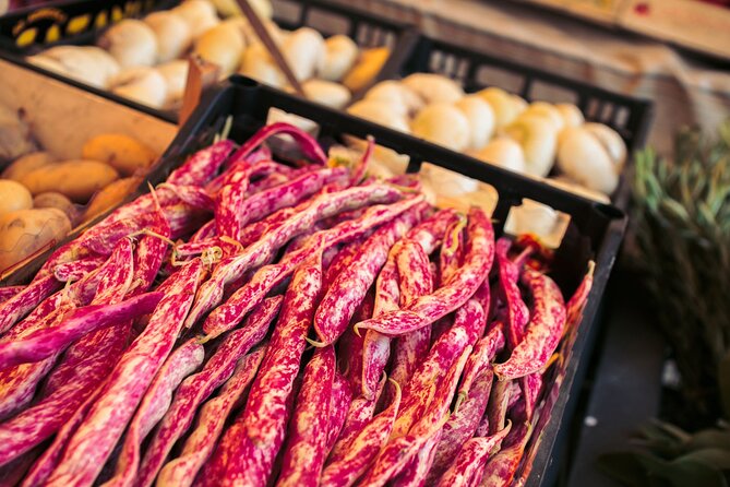 Tastes & Traditions of Venice: Food Tour With Rialto Market Visit - Exploring the Rialto Market