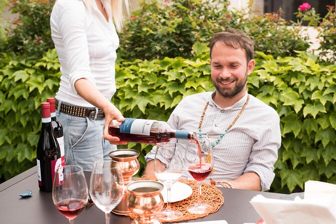 Tasting 6 wines exclusive to Azienda Giovanna Tantini - FAQs