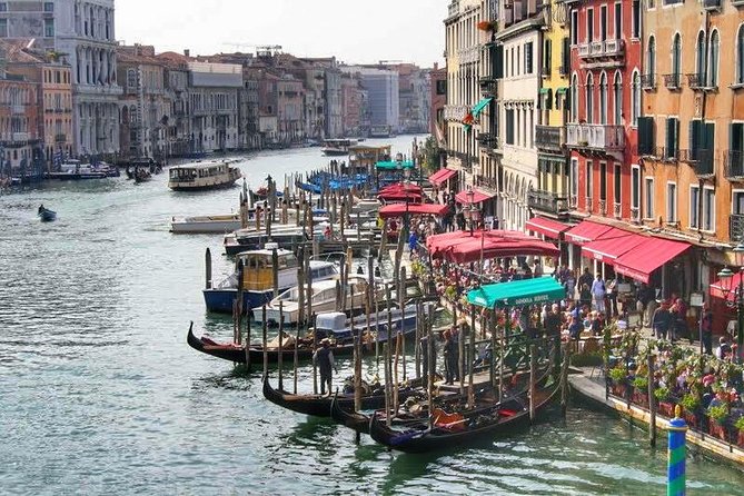 Tasty Rialto Farmers Market Food Tour in Venice With Wine Tasting & Sightseeing - Rialto Market Visit