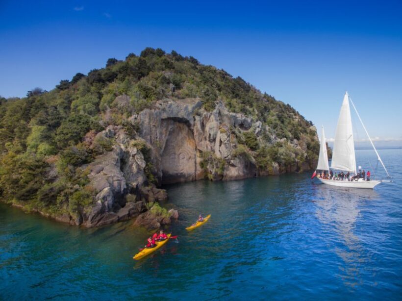 Taupo: Maori Rock Carvings Kayaking Tour - What to Expect: A Well-Structured Adventure on Lake Taupo