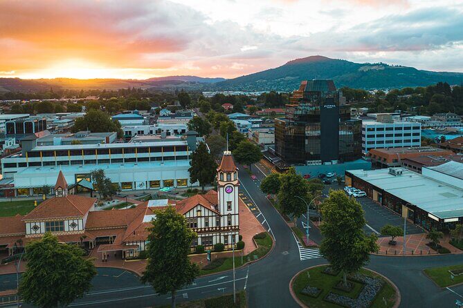 Tauranga Private Excursion: Rotorua -Te Puia-Geysers & Kiwi's - FAQ