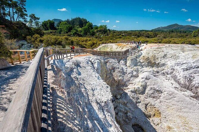 Tauranga Shore Excursion Wai-O-Tapu Thermal Wonderland - Who Will Enjoy This Tour?