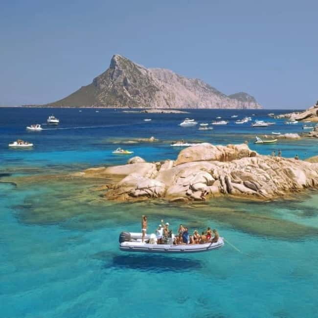 Tavolara: 5 Islands tour from San Teodoro's beach - An In-Depth Look at the Tavolara: 5 Islands Tour