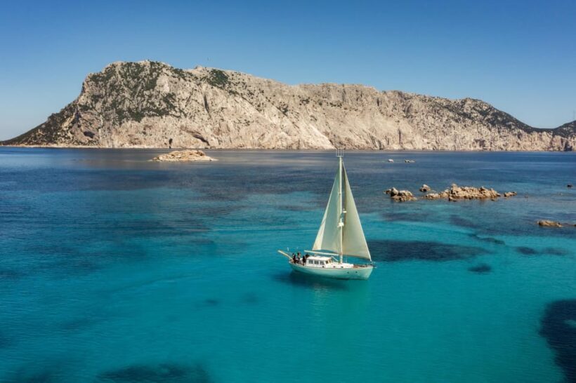 TAVOLARA TOUR WITH 15 METERS VINTAGE SAILBOAT WITH APERITIF - A Detailed Look at the Tour Experience