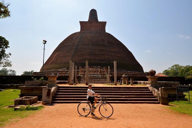 Taxi From Anuradhapura to Kandy (Private) - FAQ