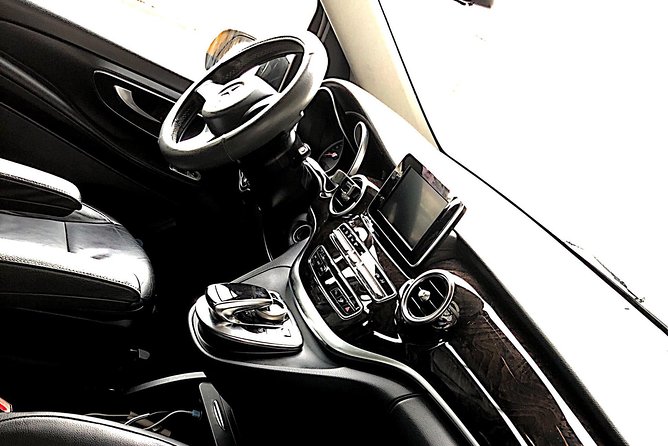 Taxi Transfers from Barcelona city to airport - Potential Drawbacks and Considerations