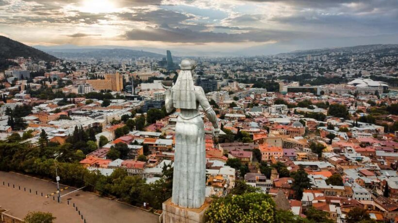 Tbilisi: Old and New City Guided Tour with 2 Cable Car Rides - An Introduction to the Tour Experience
