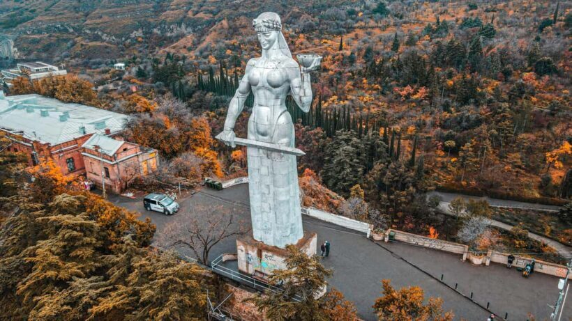Tbilisi: Old and New City Guided Tour with 2 Cable Car Rides - The Value & Practical Considerations
