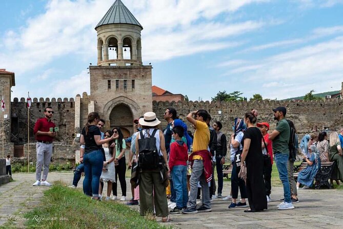 Tbilisi Walking Tour Including Cable Car and Wine Tasting - Exploring Tbilisis Landmarks