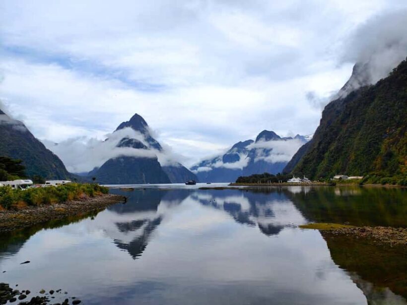 Te Anau to Queenstown inc Milford Sound Tour, Cruise & Lunch - FAQs