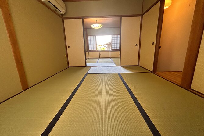 Tea Ceremony in 150 Years Old Townhouse With Tables and Chairs - Kimono Rental and Additional Offerings