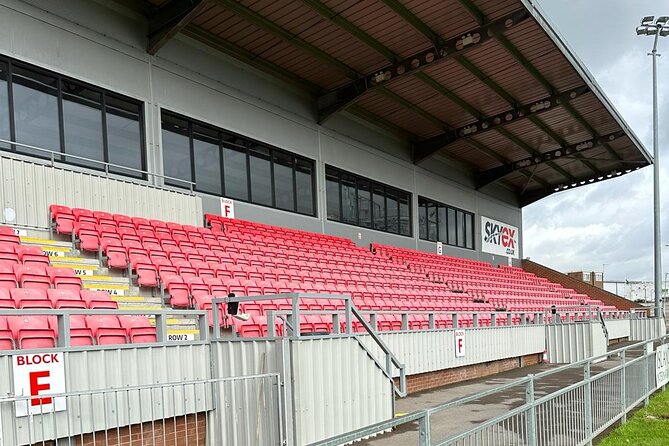 Ted Lasso Filming Locations in Richmond: Private Black Cab Tour - Accessibility Features for All Travelers