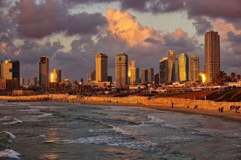Tel Aviv : Must-See Attractions Private Walking Tour - Key Points