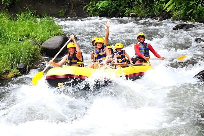 Telaga Waja Rafting and Jimbaran Seafood Dinner - FAQ