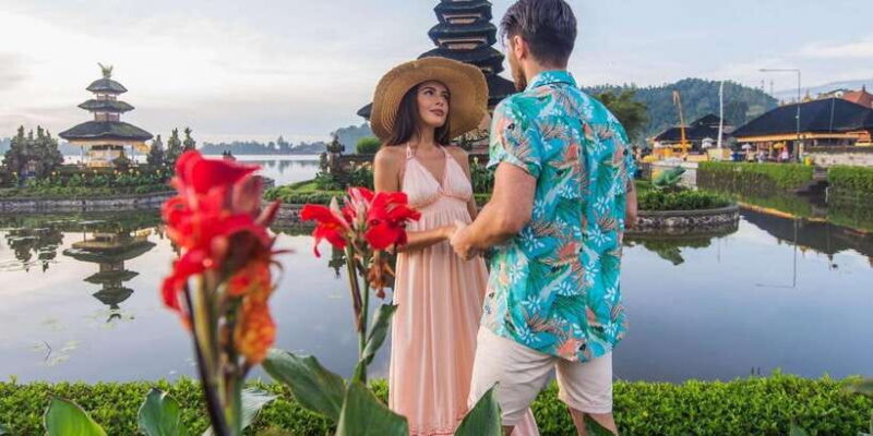 Temple Escapade: Ulun Danu Beratan, Tanah Lot, Taman Ayun - The Practical Details