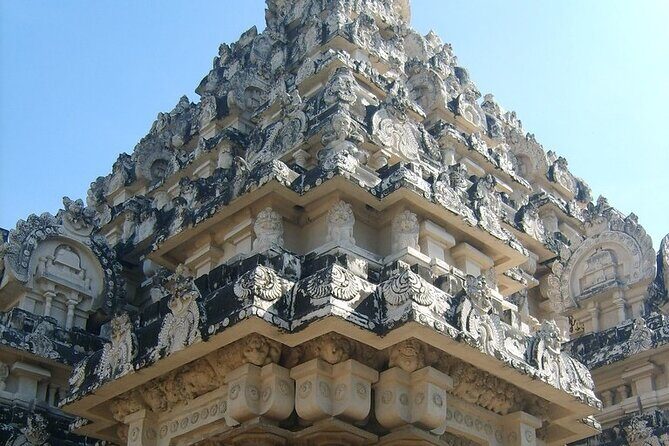 Temple Of Jupiter In Alangudi From Trichy With Lunch - FAQ