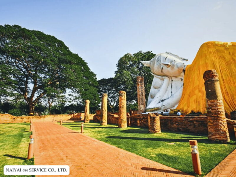 Temple Visits in Ayutthaya and a Walk Through History. - Transportation and Comfort