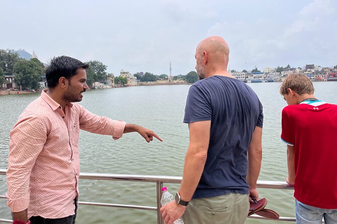 Temples Walk around 52 Ghats ( Spiritual Tour )-The Pushkar Route - Exploring Pushkar Lake and Its Surroundings