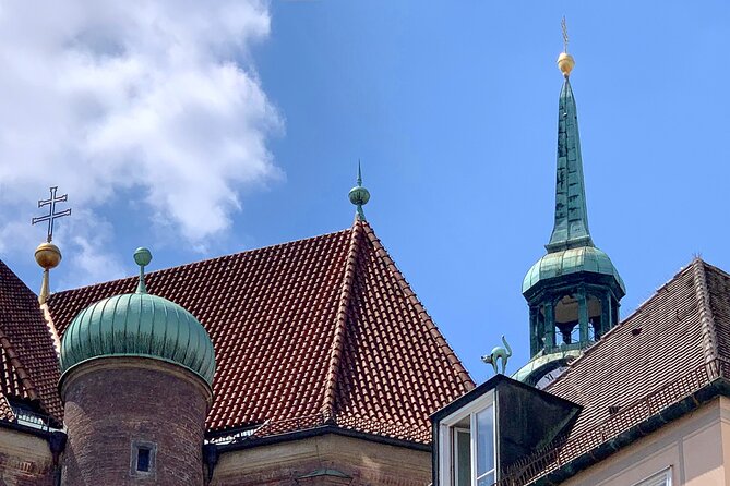 Ten Munich Old town Sights in a Private Express Walking Tour - Stop 4: Fischbrunnen