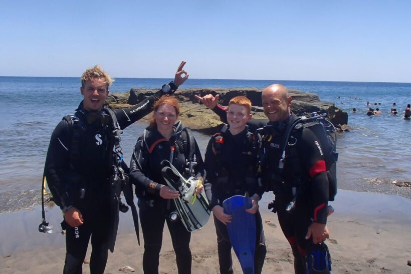 Tenerife: Abades Beach Beginner Diving Experience - Who Should Consider This Experience?