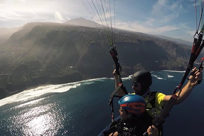 Tenerife Basic Paragliding Flight Experience With Pickup - Meeting Point and Pickup Details