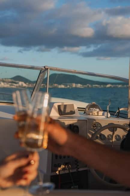 Tenerife: VIP 3 hour Private Luxury Boat Charter Experience - Why Choose This Luxury Boat Experience?