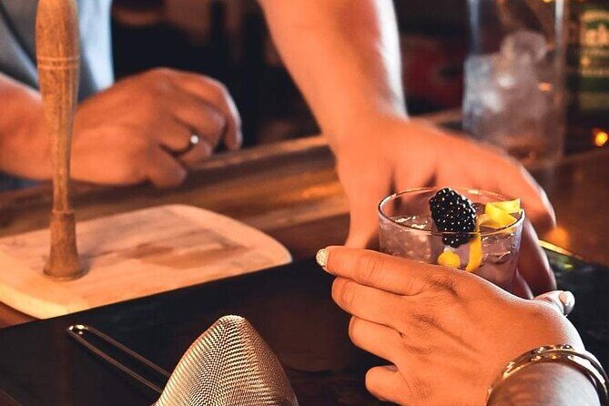 Tennessee Whiskey Workshop with Instructor and 3 Cocktails - What to Expect from the Tennessee Whiskey Workshop