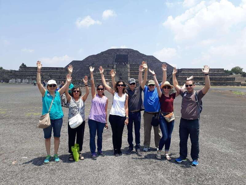 Teotihuacan & Basilica of Guadalupe: Private Tour with Lunch - Spiritually Uplifting: Basilica of Guadalupe and Surroundings