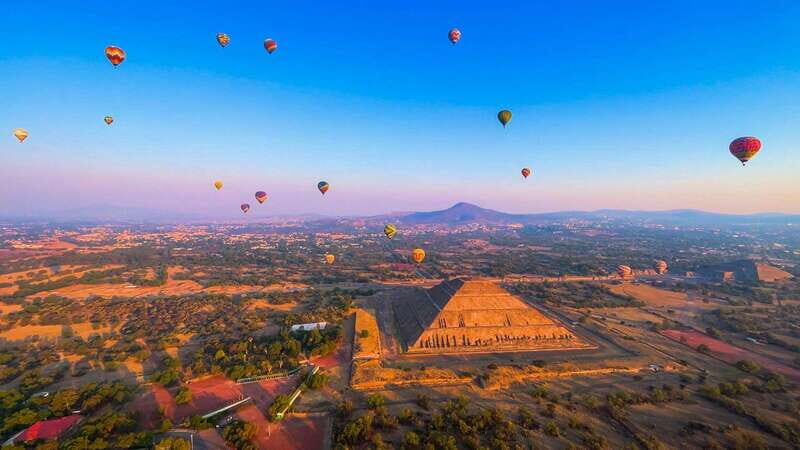 Teotihuacan: Hot Air Balloon Ride with Breakfast & Transport - Post-Flight: Breakfast and Free Time