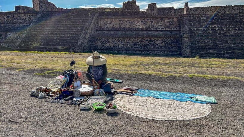 Teotihuacan Pyramids: Guided Tour with Entry Ticket Included - Key Points
