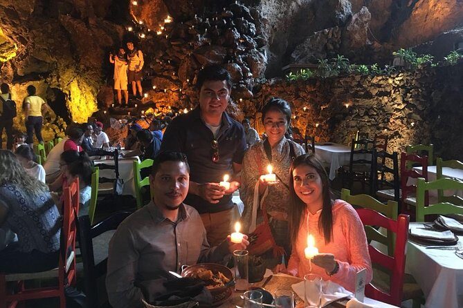 Teotihuacan pyramids morning or afternoon without tourist traps - FAQ