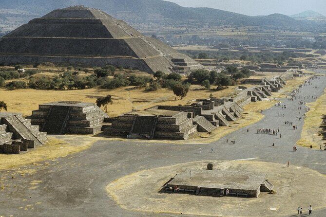 Teotihuacan Ruins and Tlatelolco Guided Tour with Tequila Tasting - A Complete Look at the Tour Experience