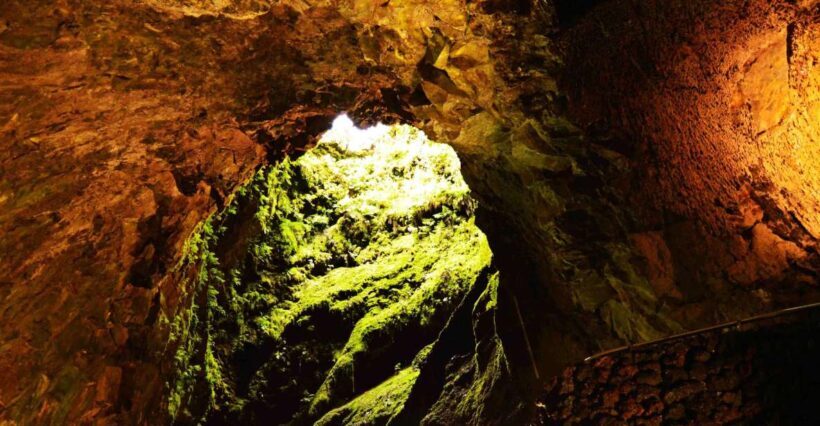 Terceira Island: Caves and Craters Tour - A Deep Dive into the Itinerary and Experience