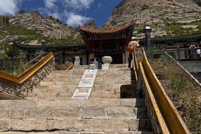 Terelj National Park and Chinggis Khaan Statue Tour - What You’ll Love About This Tour
