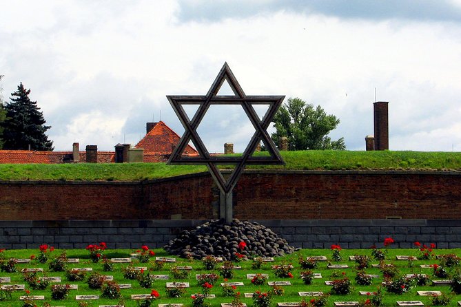 Terezin Memorial Half-Day Tour From Prague - Meeting and Pickup Information