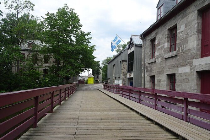 Terrebonne mini Self-Guided Walking Tour & Scavenger Hunt - Who Will Love This Tour?