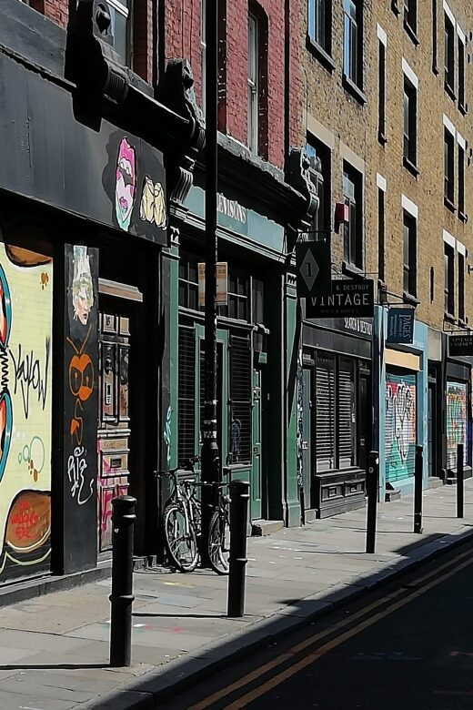 Terrific East-End Private Food tour with a friendly local. - Transport & Timing: Navigating the City