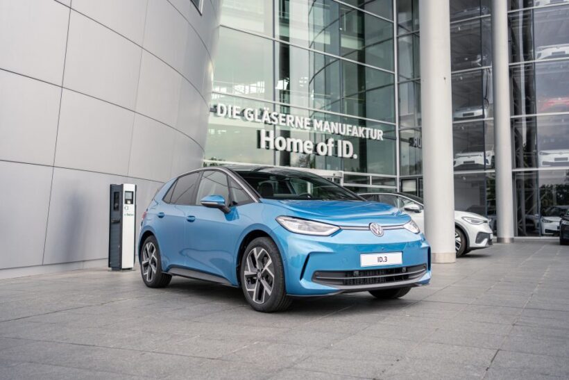 Test Drive Electric Vehicles from the VW brand (ID. model) - An Introduction to the Experience