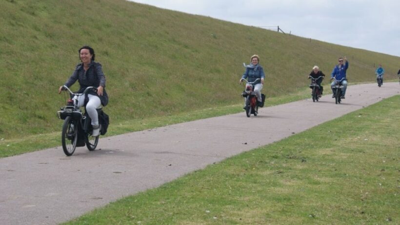 Texel: Solex Moped Rental - Who Would Enjoy This?