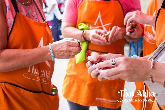 Thai and Akha Cooking Class in Chiang Mai - Key Points